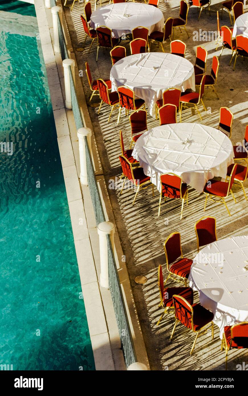 Las tables hi-res stock photography and images - Alamy