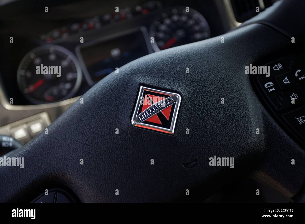 Navistar international logo hi-res stock photography and images - Alamy