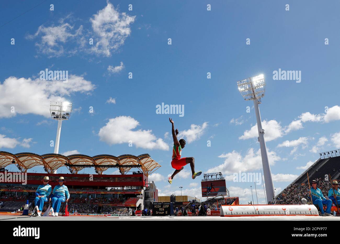 Mens long jump decathlon group a hi-res stock photography and images ...