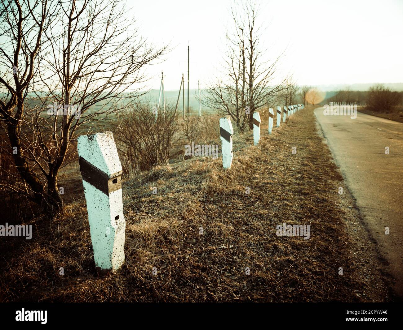 Dirty roadside plants hi-res stock photography and images - Alamy