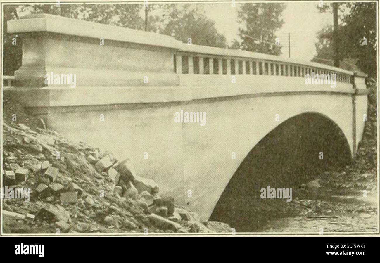 Completed through arch bridge hi-res stock photography and images - Alamy