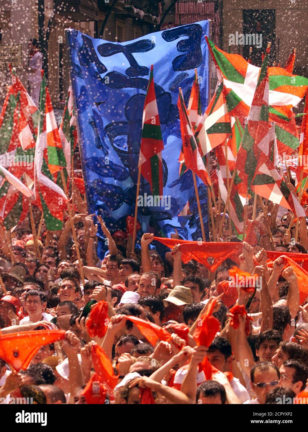 Entwined flags hi-res stock photography and images - Alamy