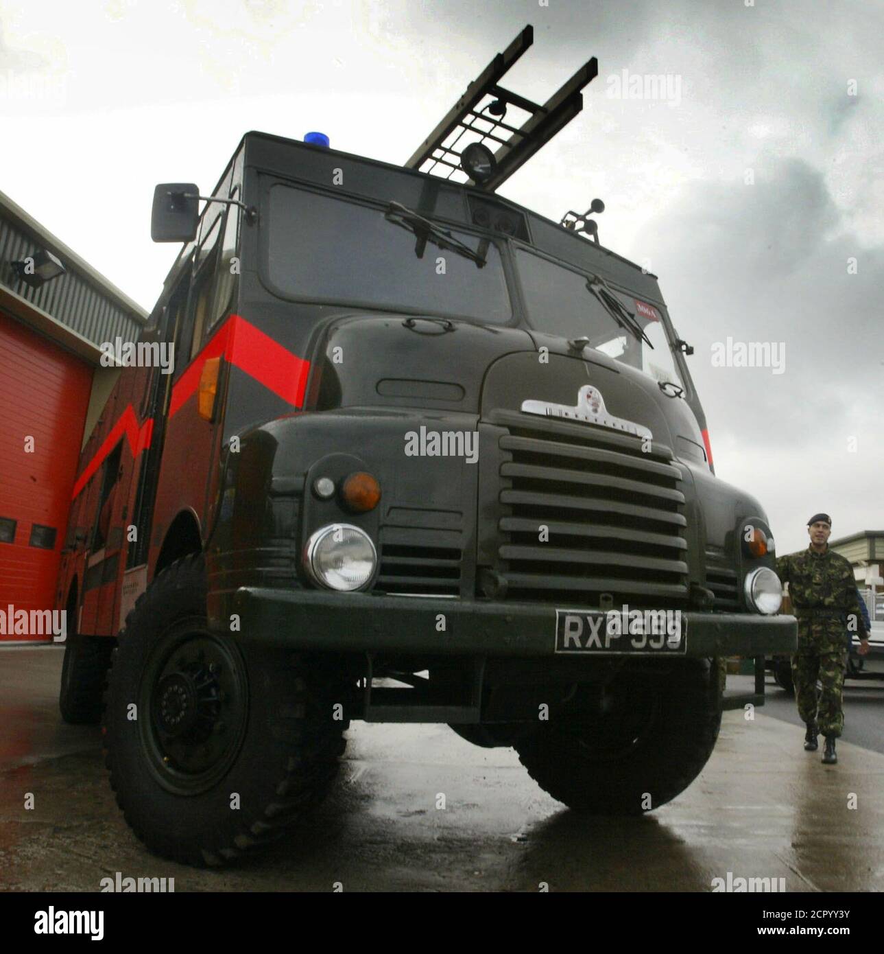 Britains territorial army hi-res stock photography and images - Alamy