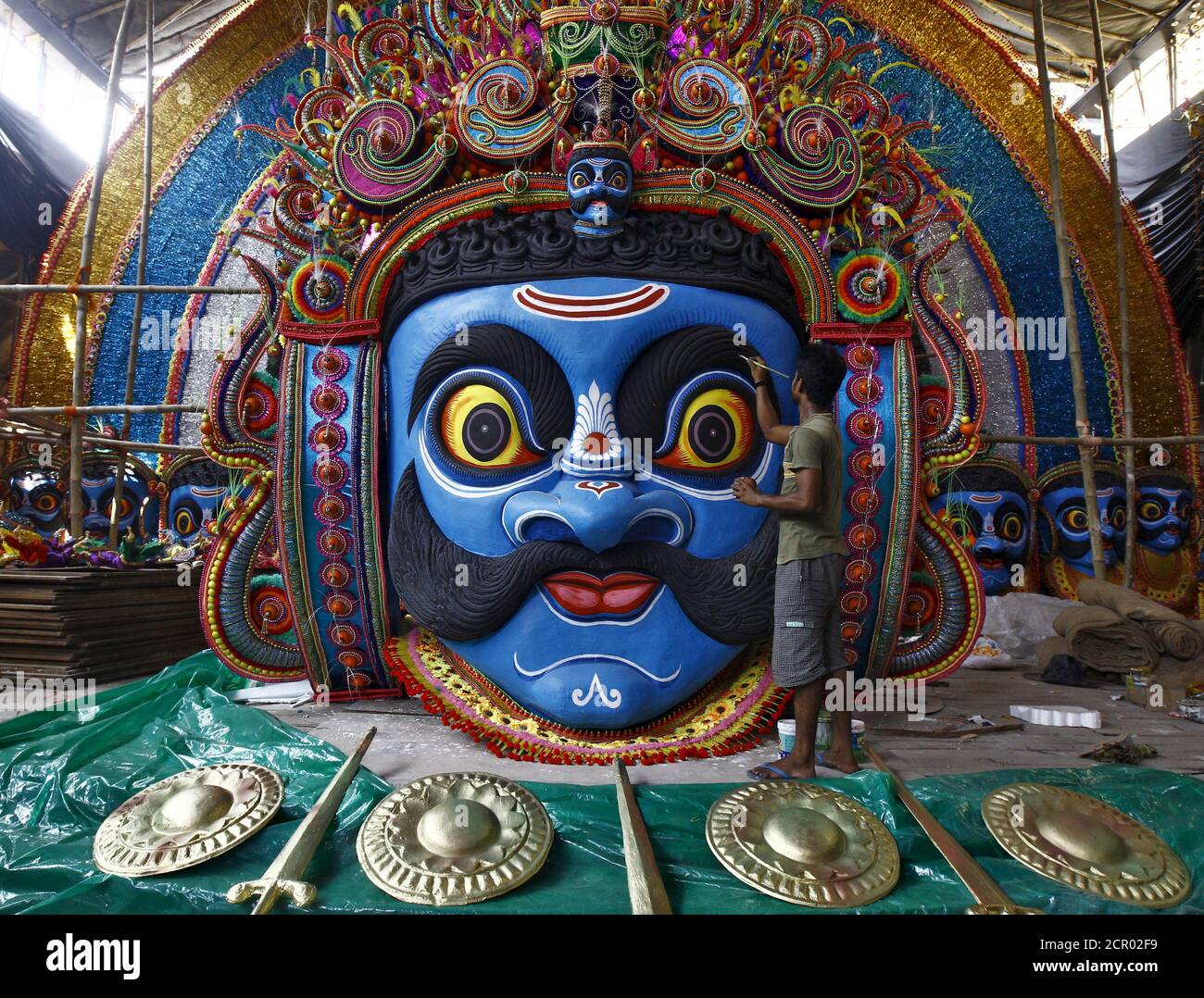 Evil demon king ravana hi-res stock photography and images - Alamy