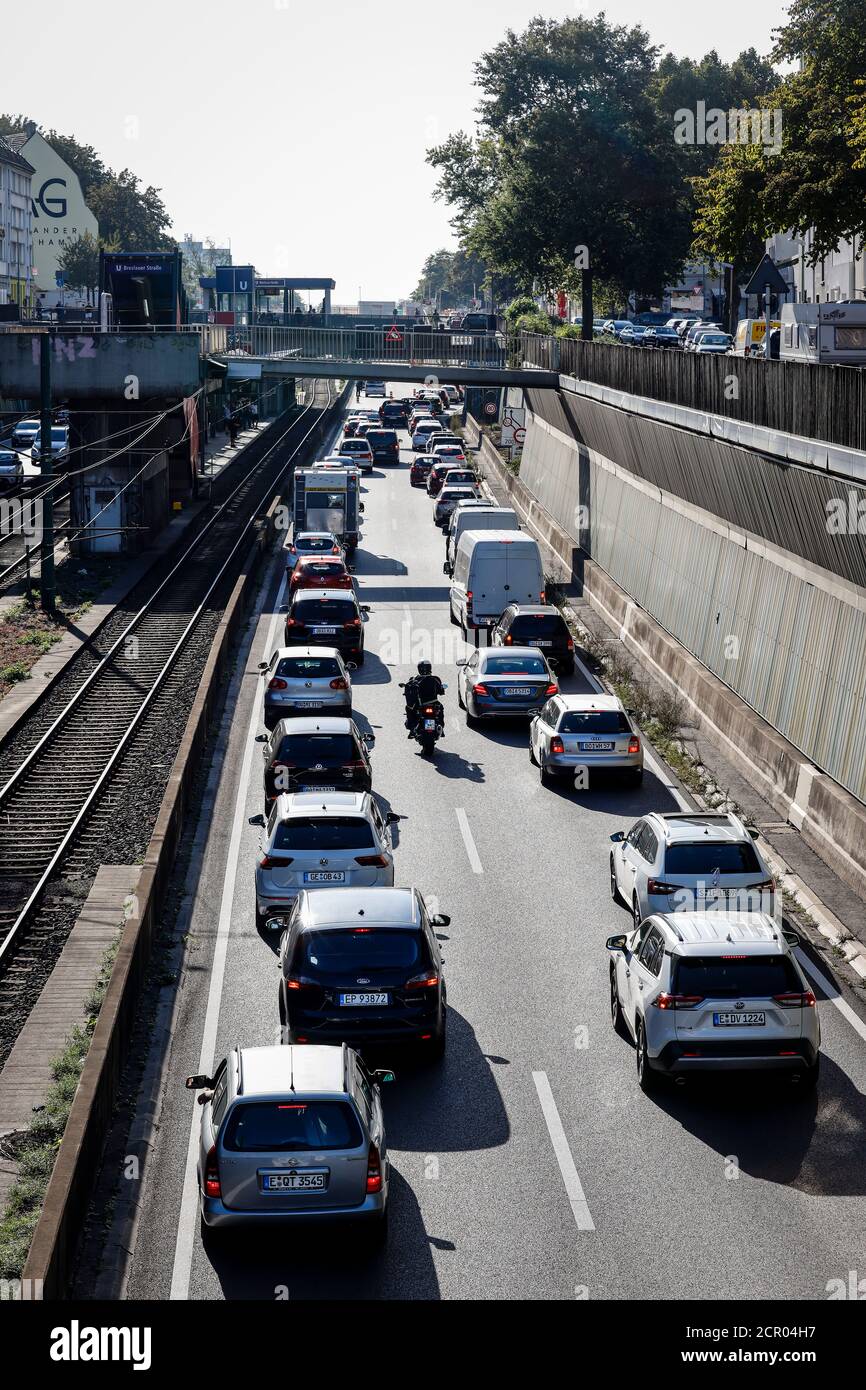 Big city traffic jam cars hi-res stock photography and images - Alamy