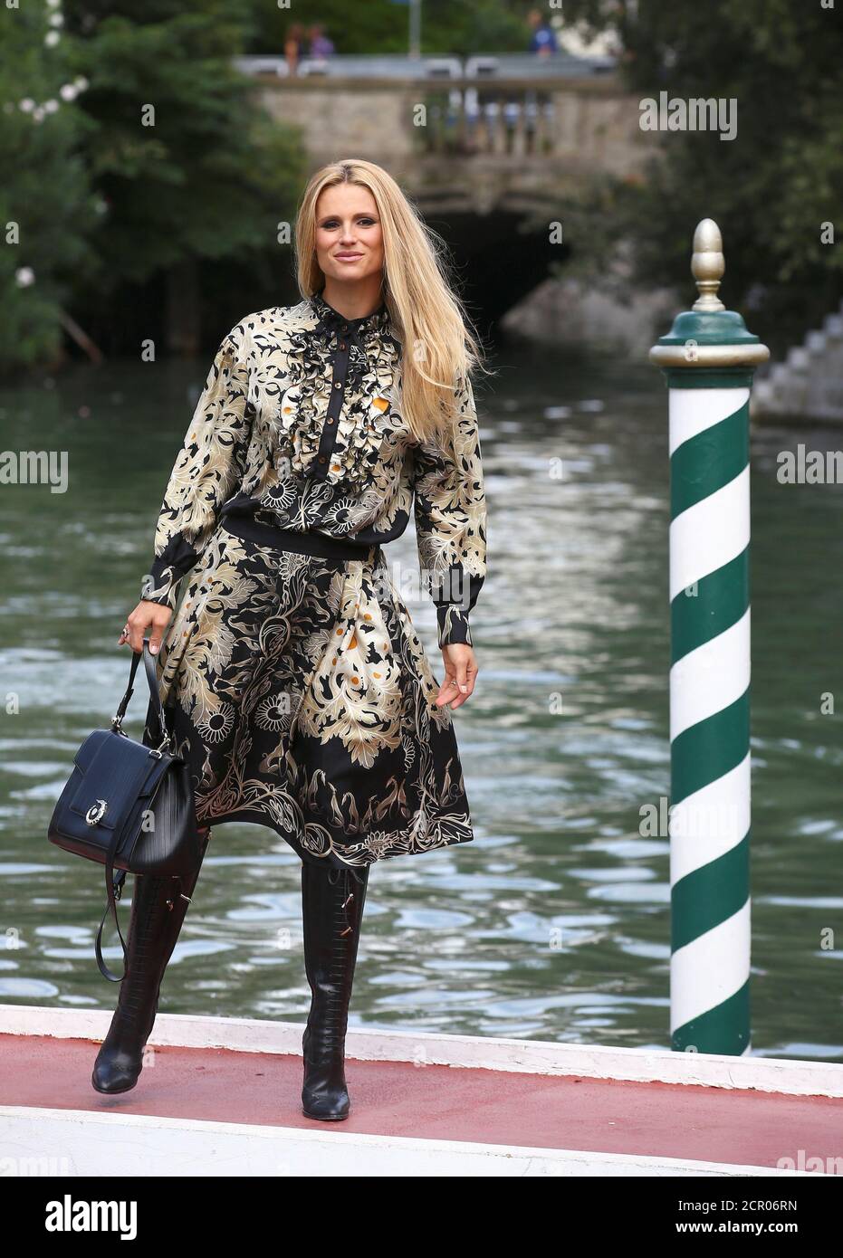 Michelle hunziker 2016 hi-res stock photography and images - Alamy