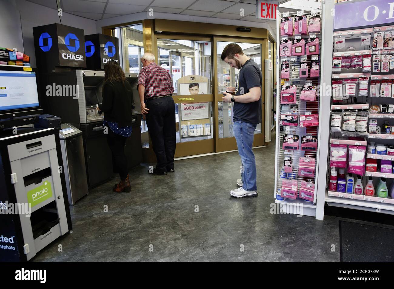 Chase atm hi-res stock photography and images - Alamy