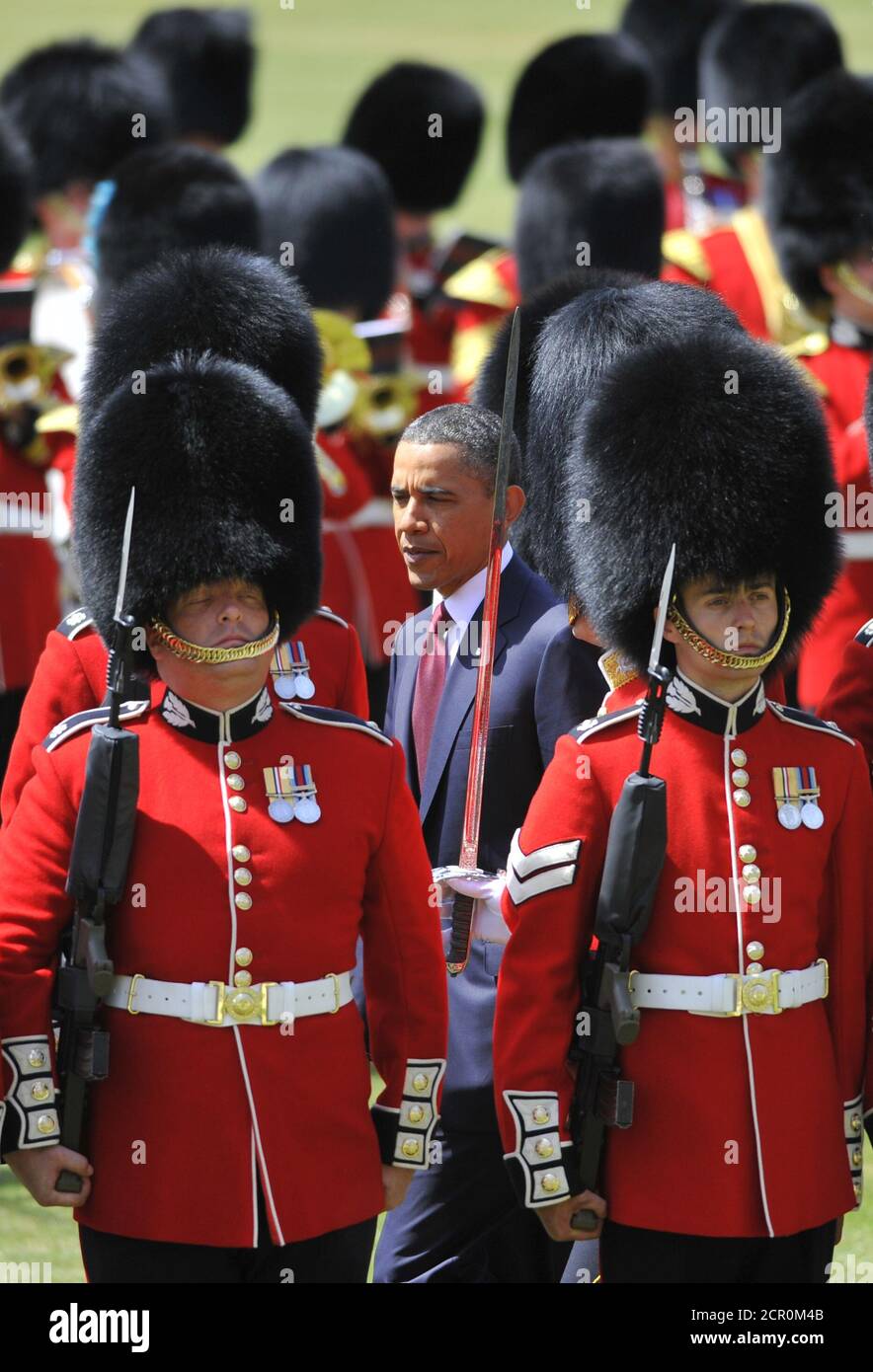 To help the 1st battalion scots guards hi-res stock photography and ...