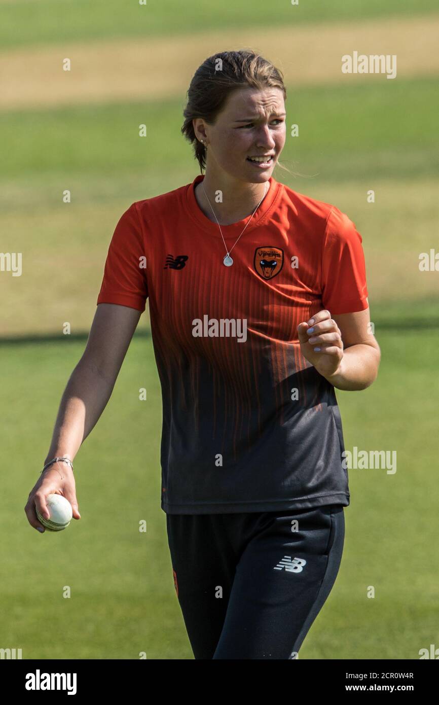Lauren bell cricket hi-res stock photography and images - Alamy