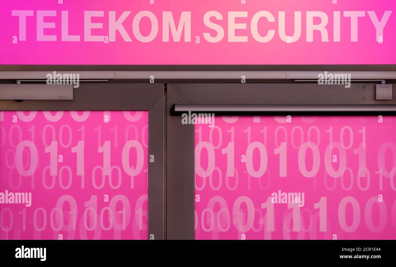 Cyber crime unit High Resolution Stock Photography and Images - Alamy