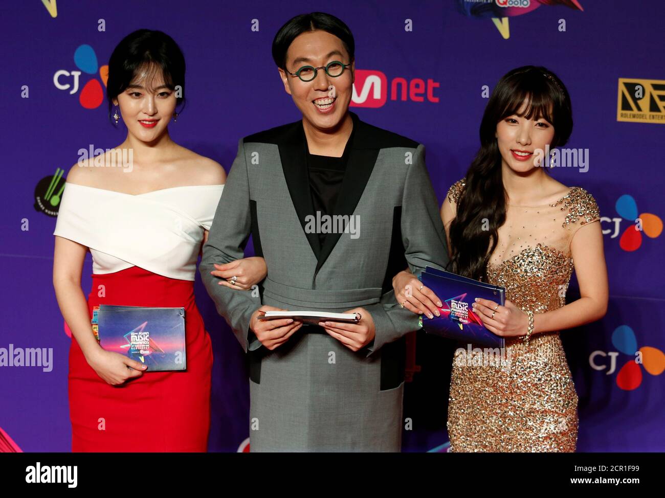 South Korean Artists High Resolution Stock Photography and Images - Alamy