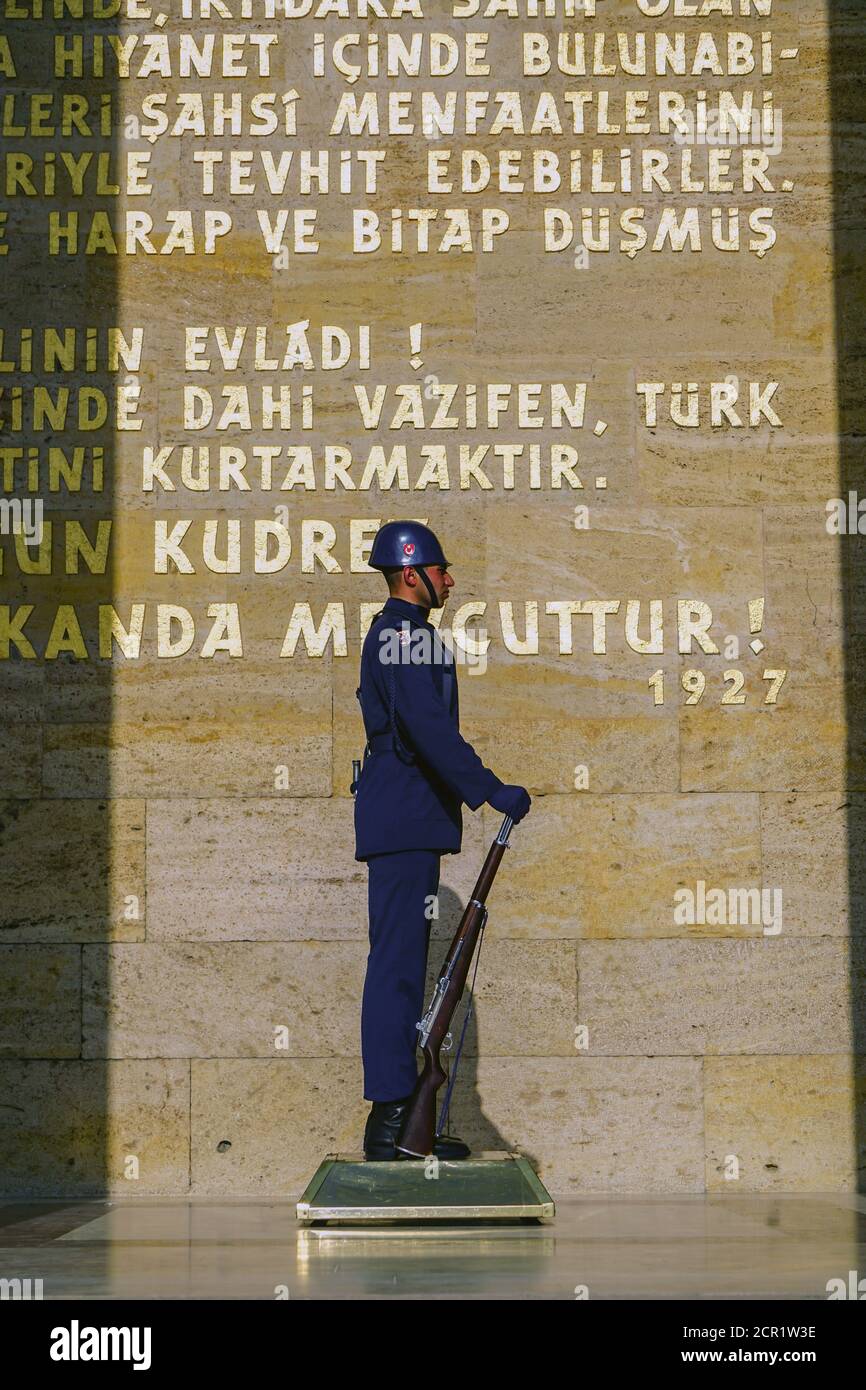 Turkish army honor guard soldiers hi-res stock photography and images ...