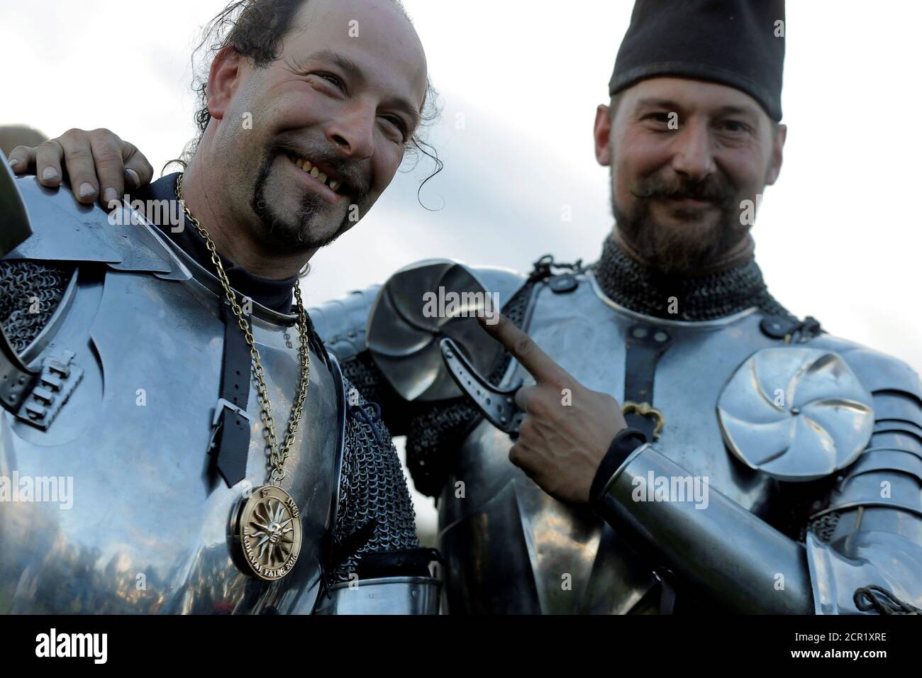 Medieval medallion hi-res stock photography and images - Alamy