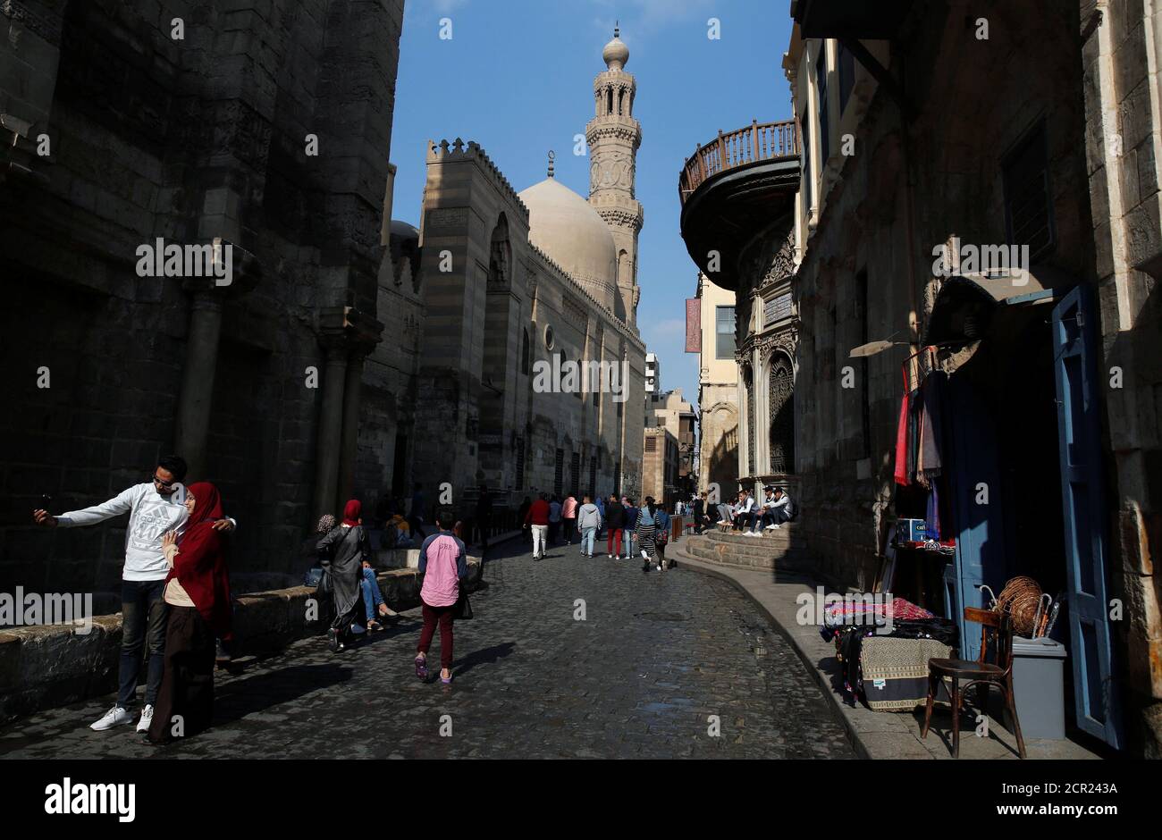 Al moez mosques hi-res stock photography and images - Alamy