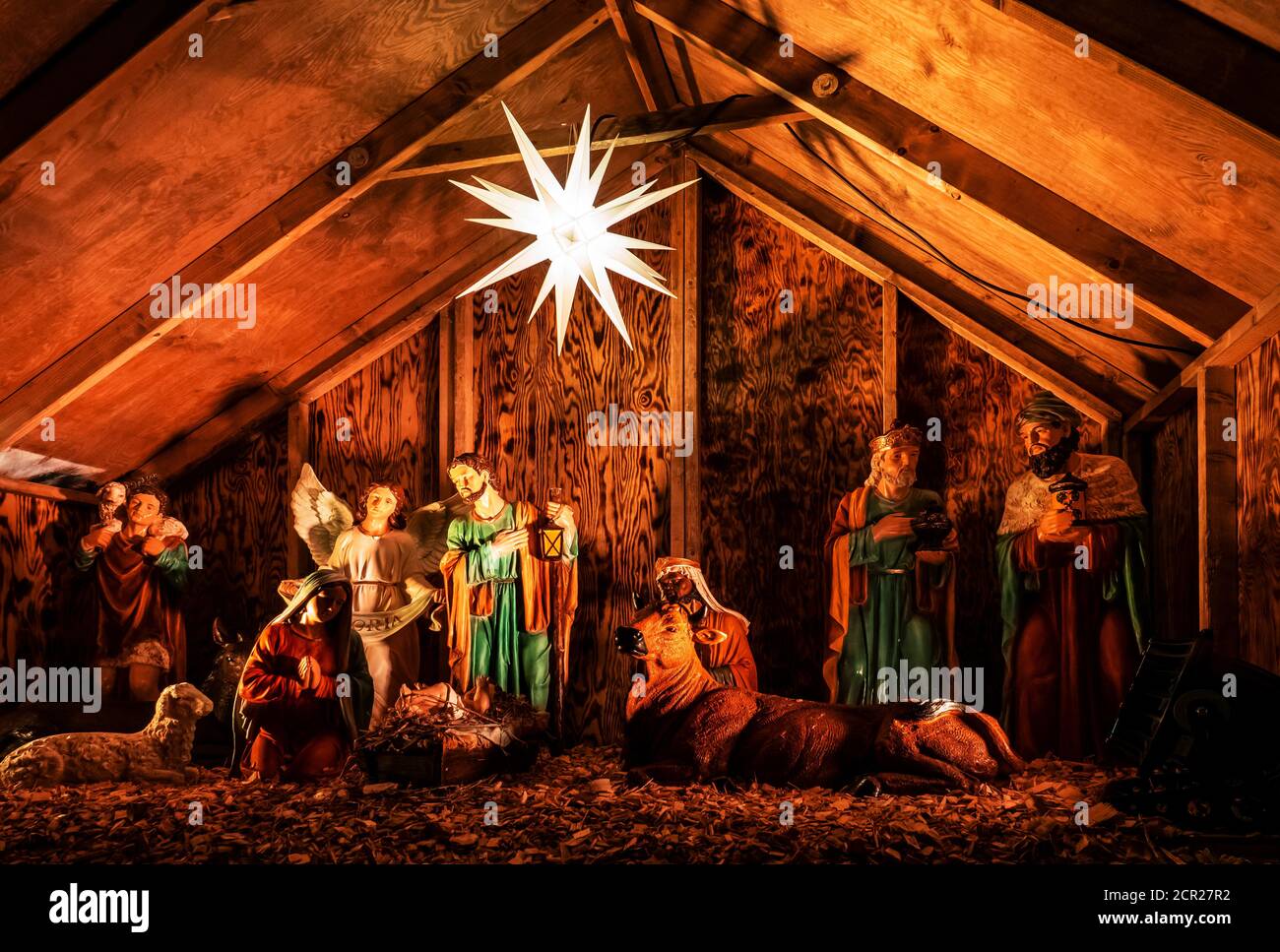 Modern nativity scene hi-res stock photography and images - Alamy