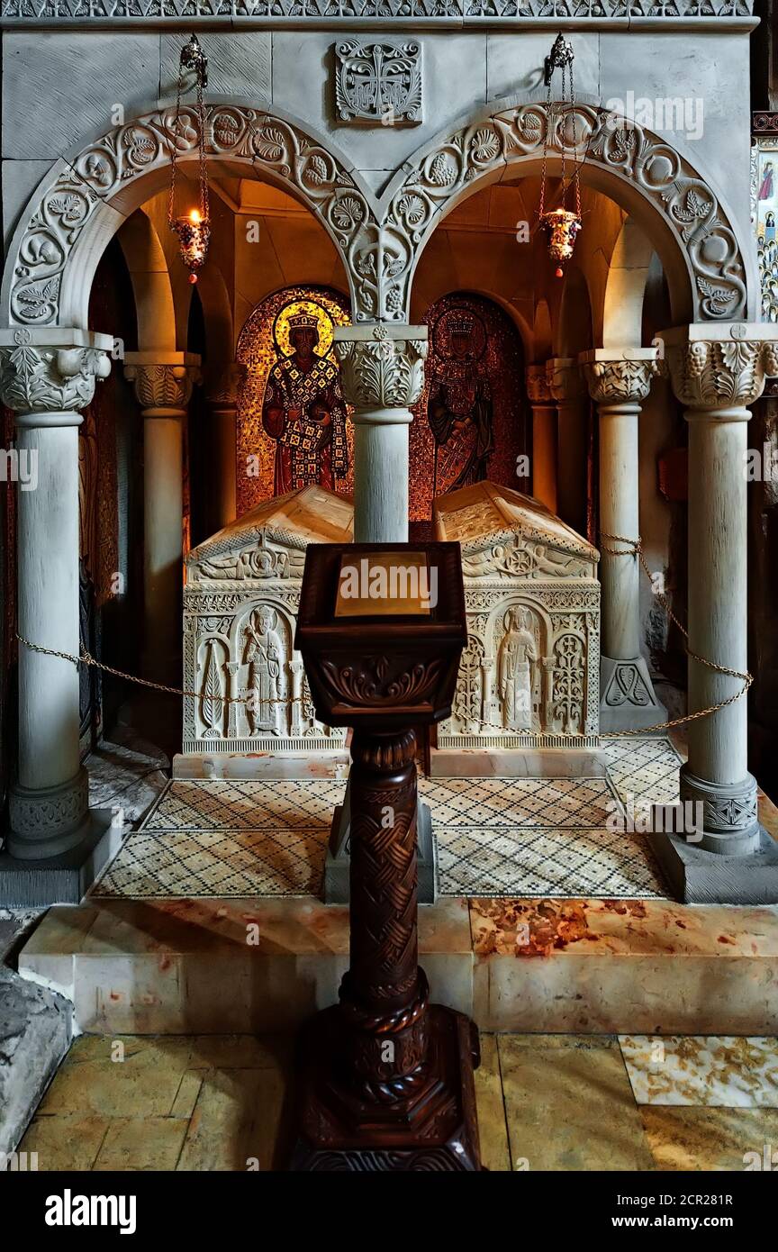 The chapel with tombs of Mirian and Nana in Samtavro Monastery in ...
