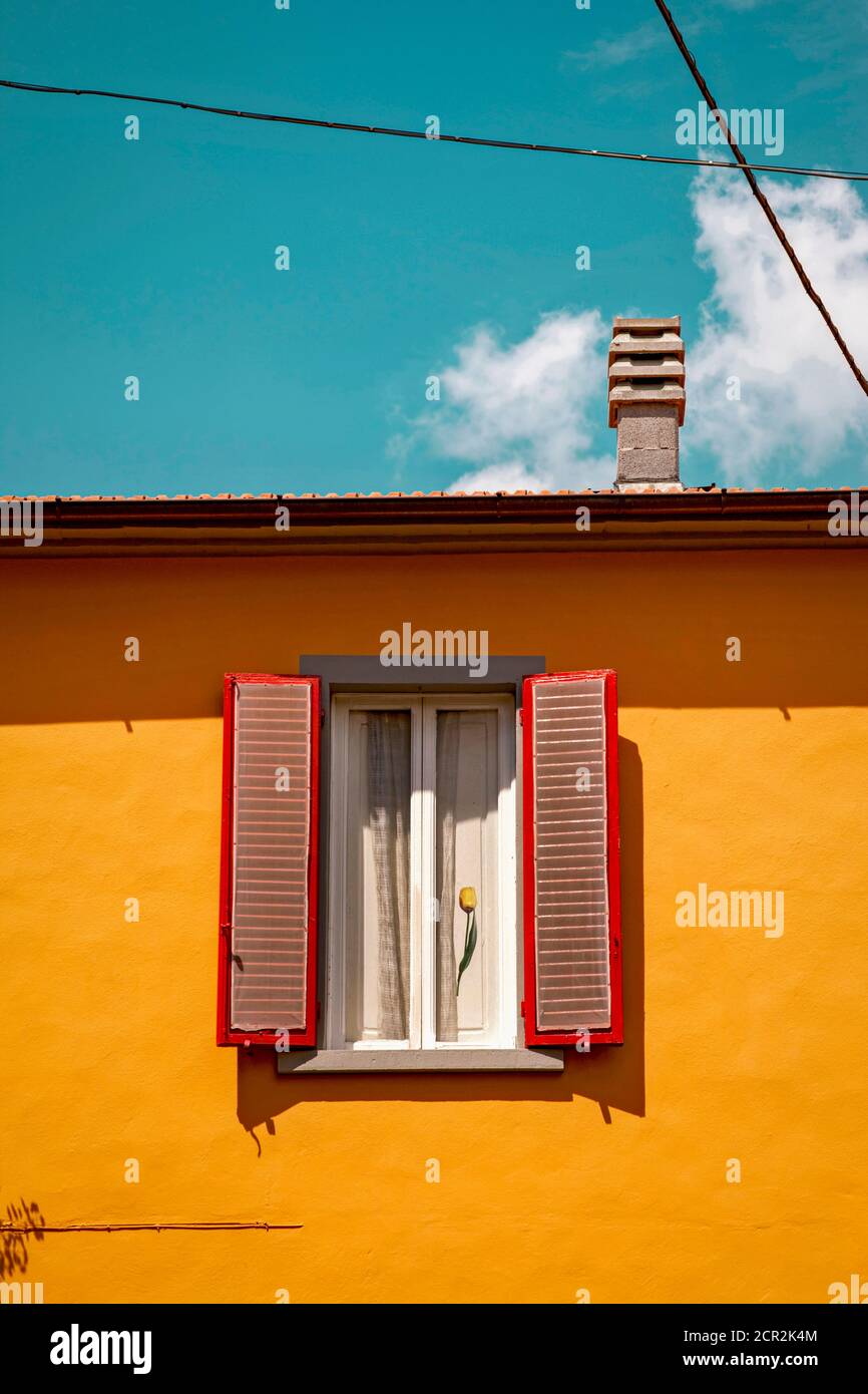 Vivid coloured house front hi-res stock photography and images - Alamy