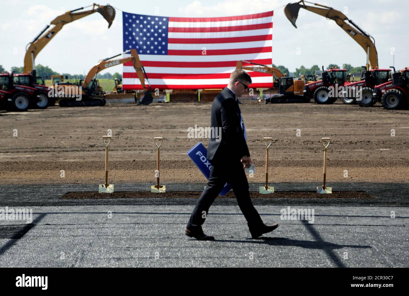 Foxconn groundbreaking ceremony hi-res stock photography and images - Alamy