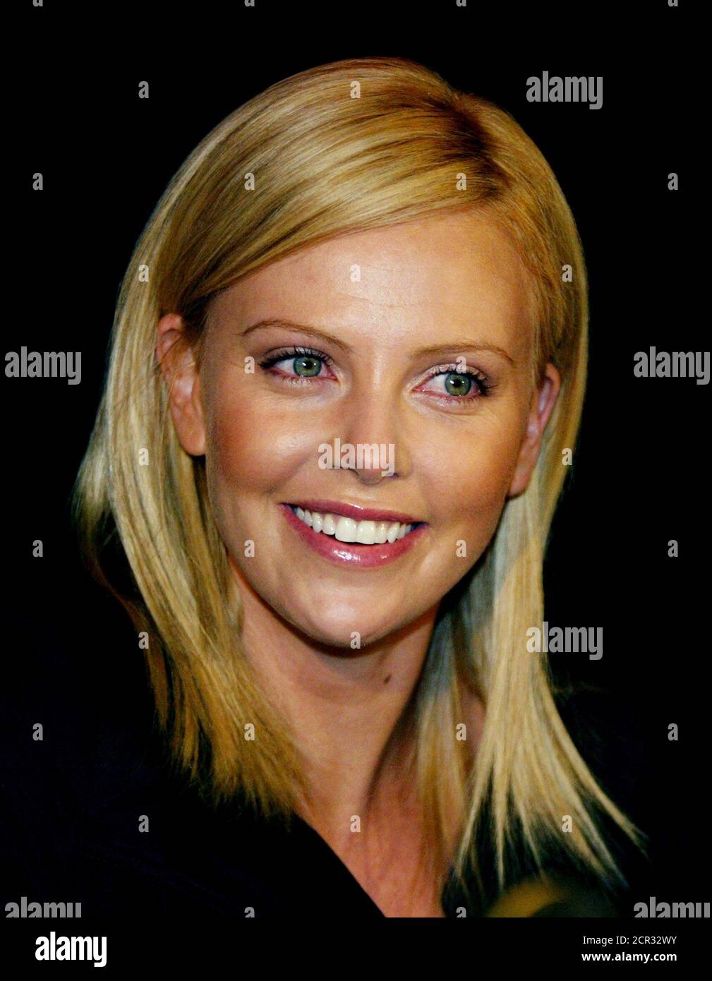 Monster Charlize Theron Before And After