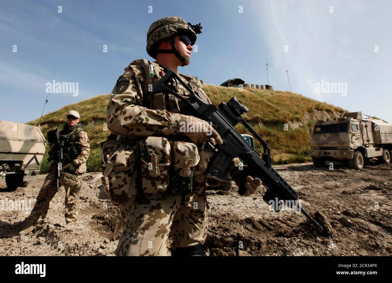 German bundeswehr soldiers armoured infantry hi-res stock photography ...