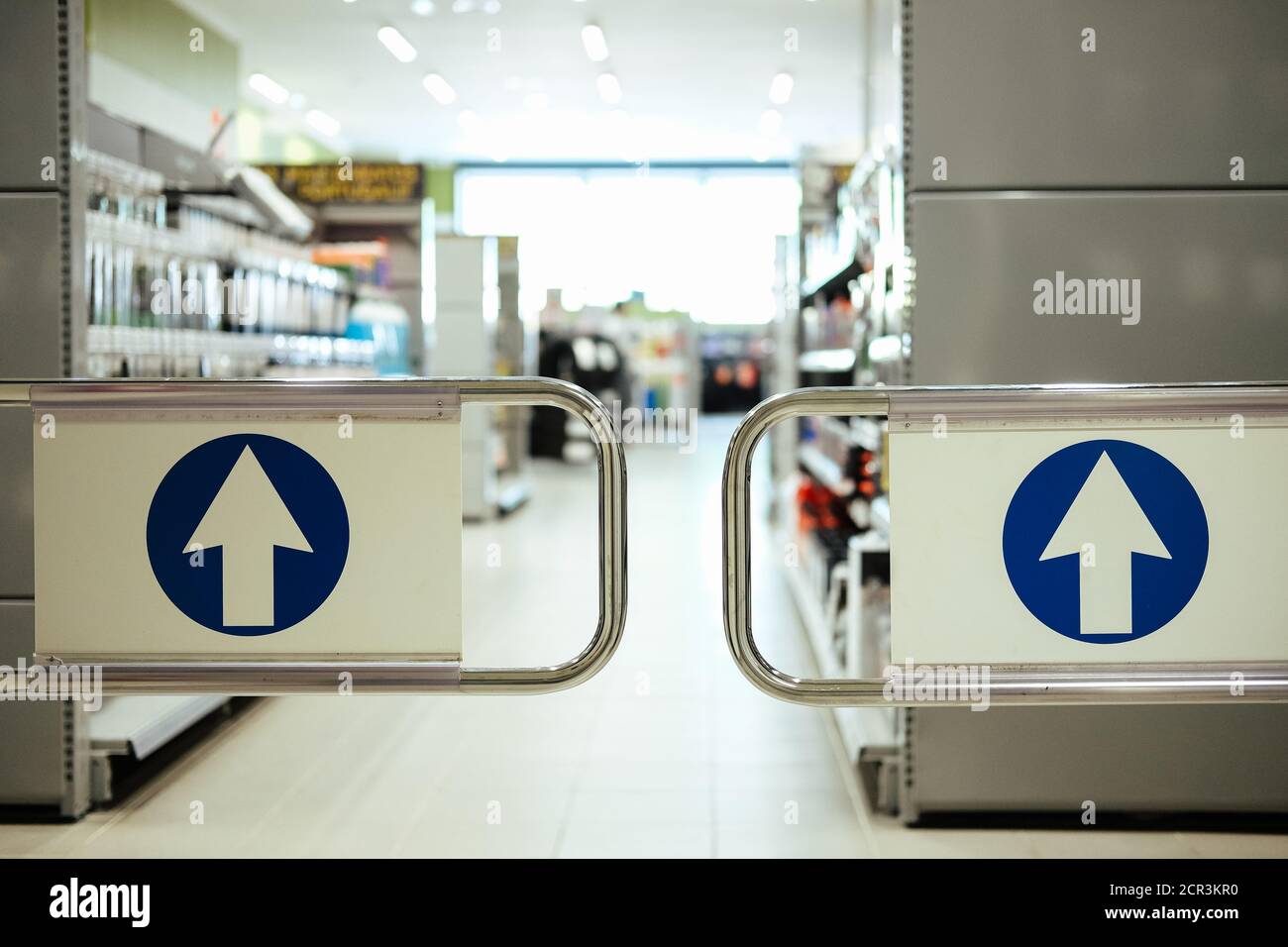 Supermarket security gate hi-res stock photography and images - Alamy