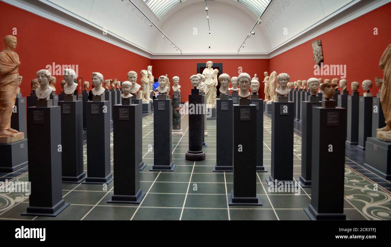 Copenhagen, Denmark - Roman Bust Gallery in Glyptotek Museum Stock ...