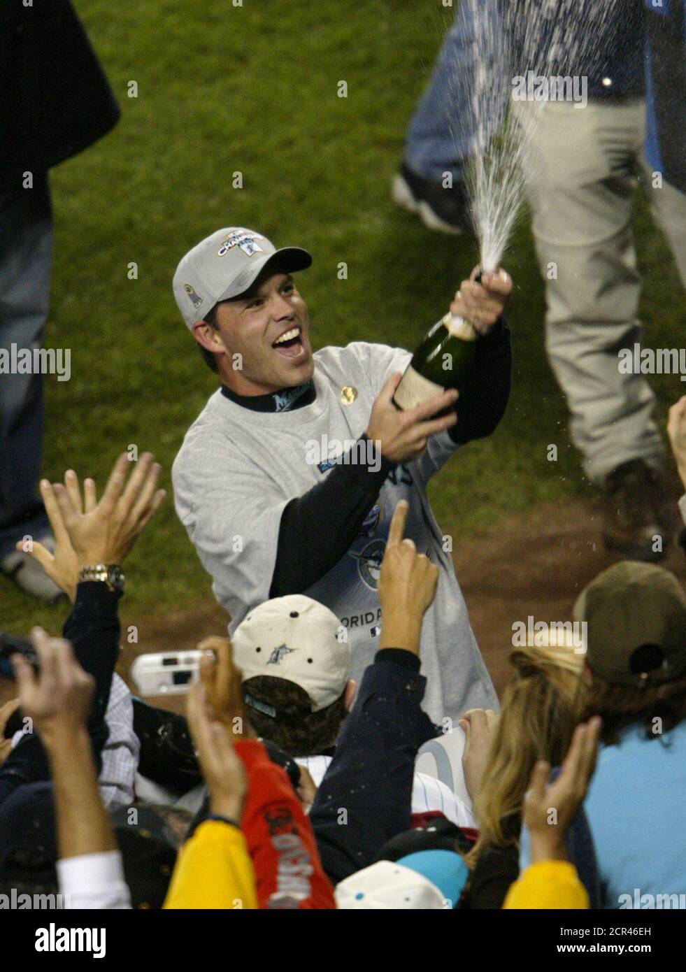 Yankees world series champagne hi-res stock photography and images - Alamy