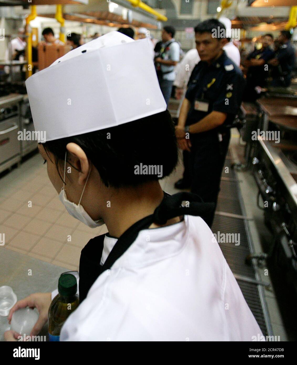A female prison officer hi-res stock photography and images - Alamy