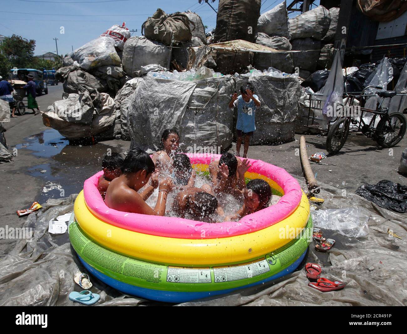 Living in manila hi-res stock photography and images - Alamy