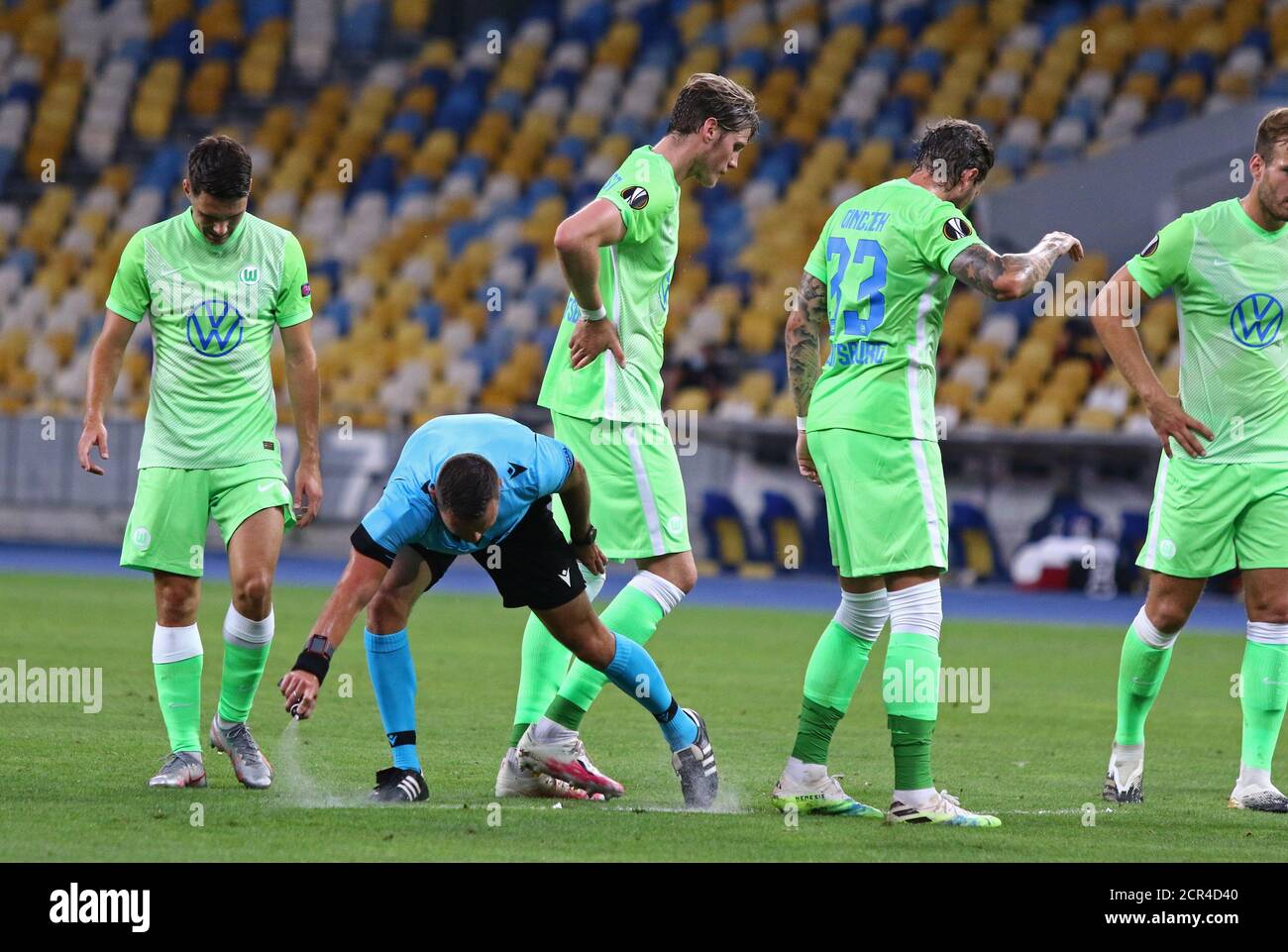 Referee applying foam spray hi-res stock photography and images - Alamy