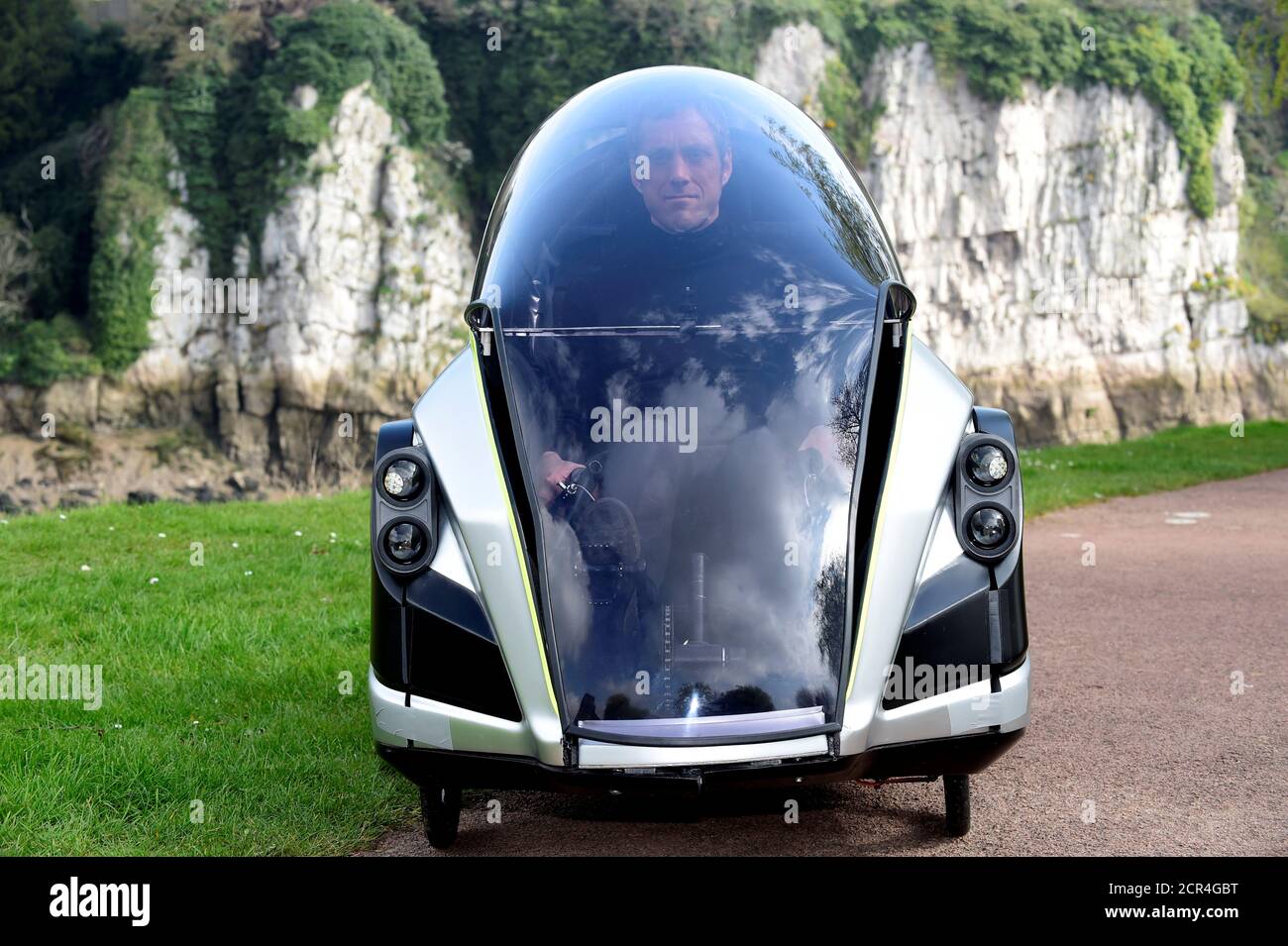 Sir clive sinclair hi-res stock photography and images - Alamy