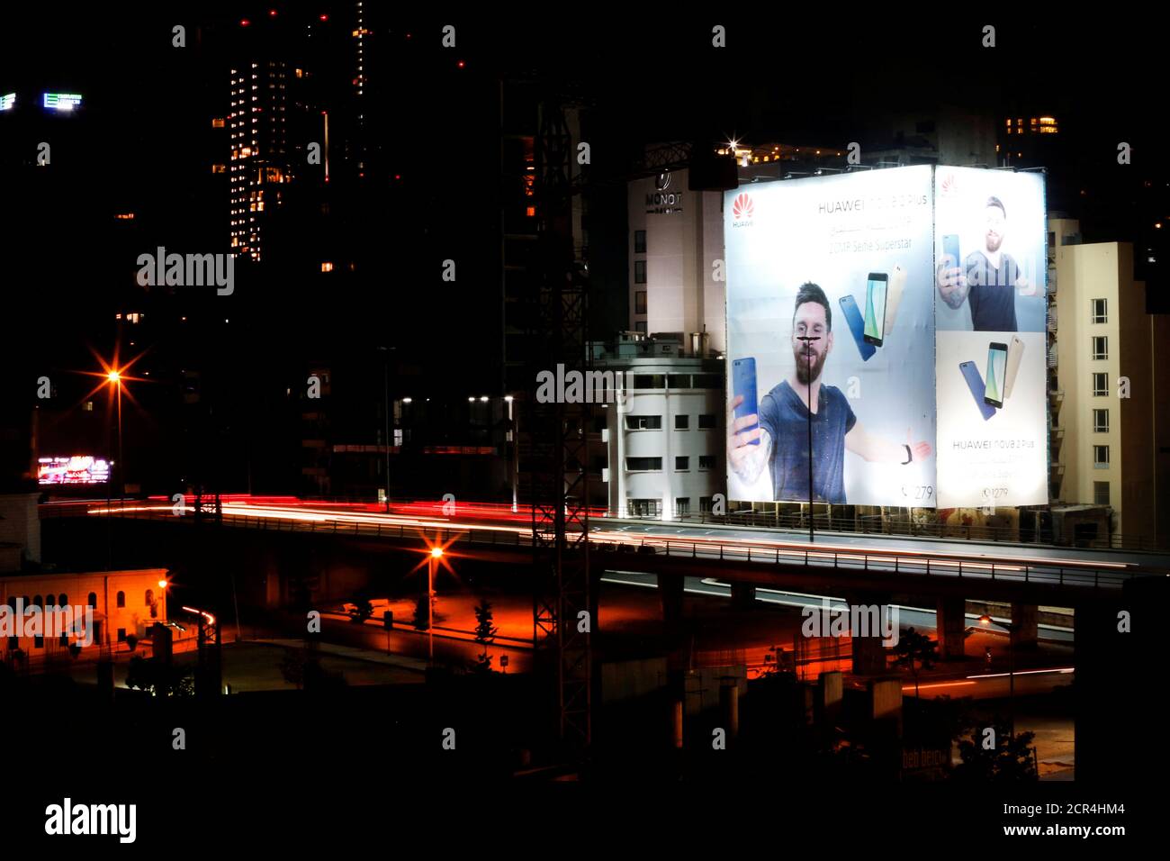 Lionel messi advertisement hi-res stock photography and images - Alamy