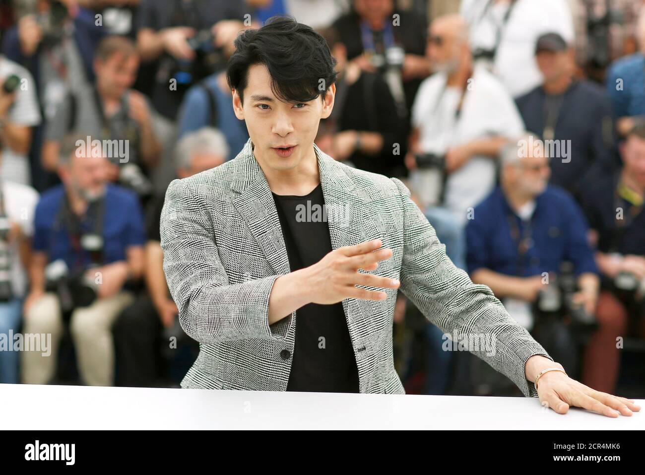 Teo Yoo High Resolution Stock Photography and Images - Alamy