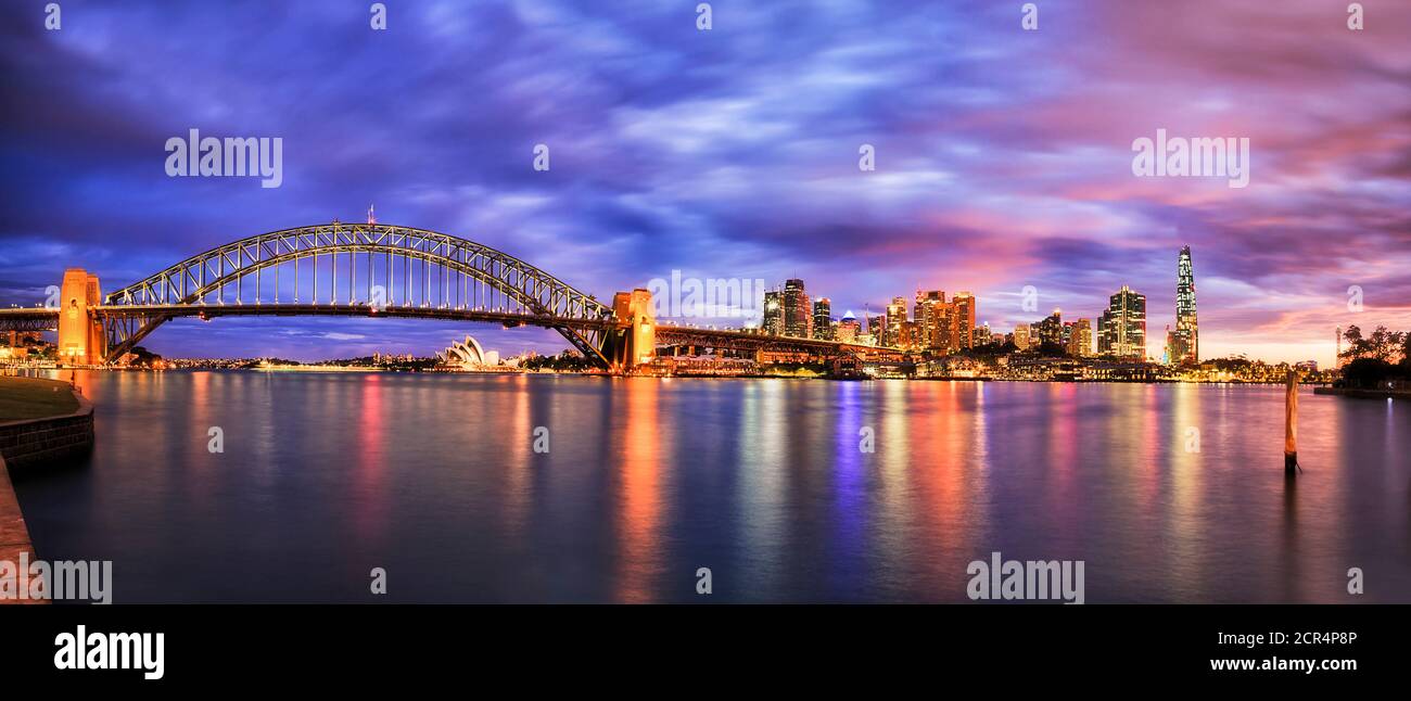 Barangaroo hi-res stock photography and images - Alamy