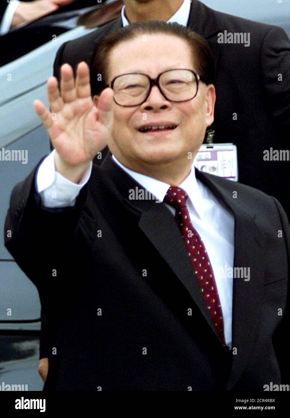 Chinese president jiang zemin waves hi-res stock photography and images ...