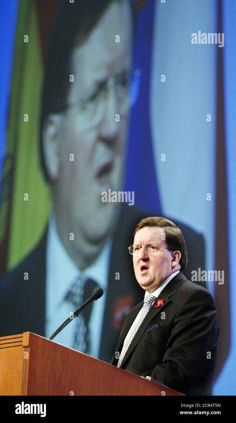 Lord robertson port ellen hi-res stock photography and images - Alamy