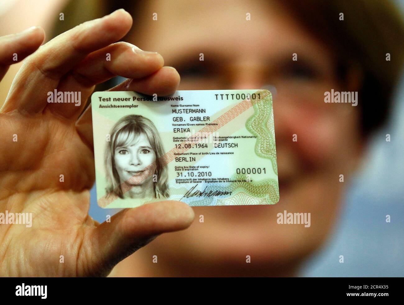 Personalausweis High Resolution Stock Photography and Images - Alamy