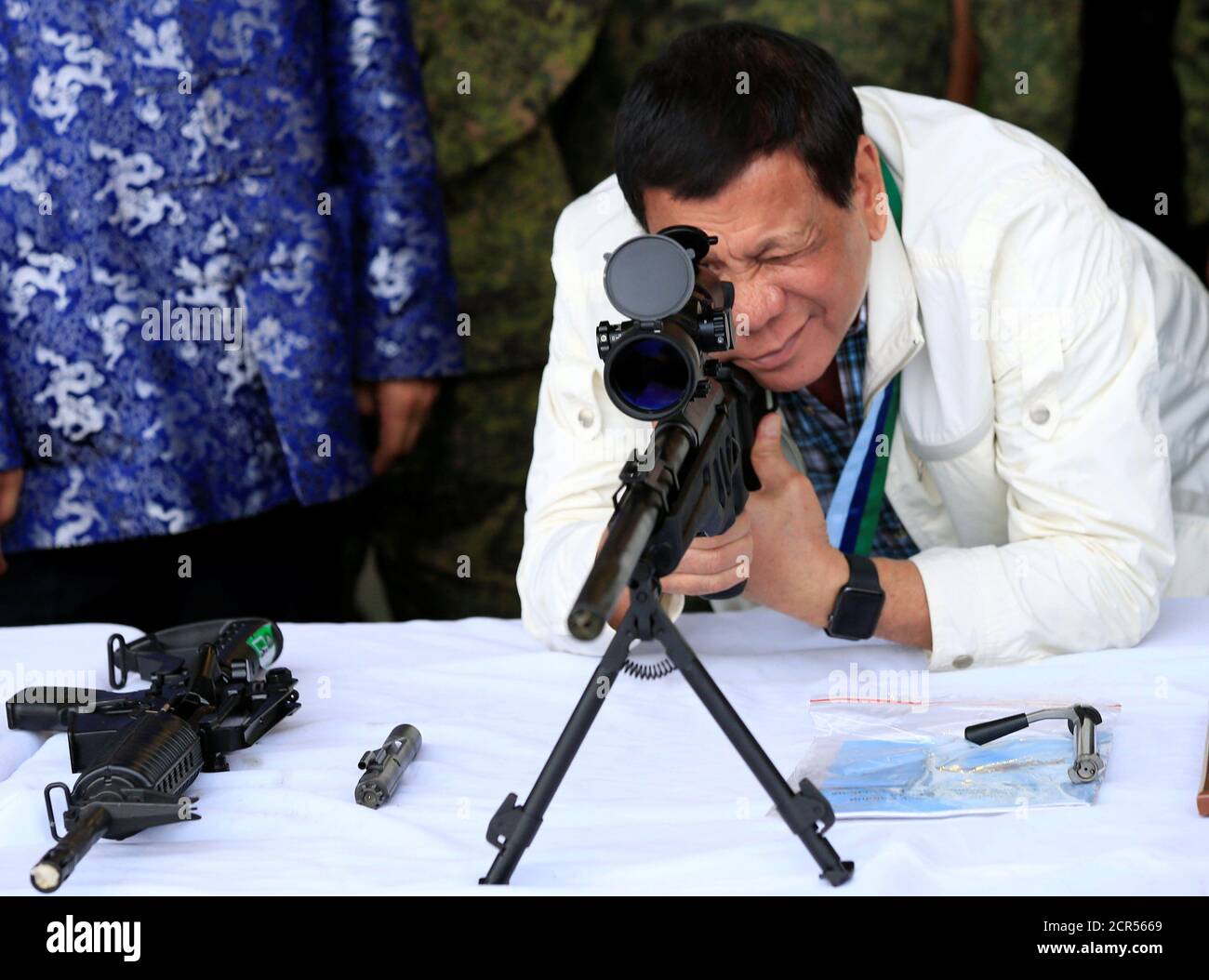 President duterte sniper rifle hi-res stock photography and images - Alamy