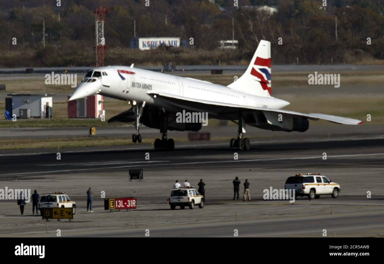 Concorde in new york hi-res stock photography and images - Alamy