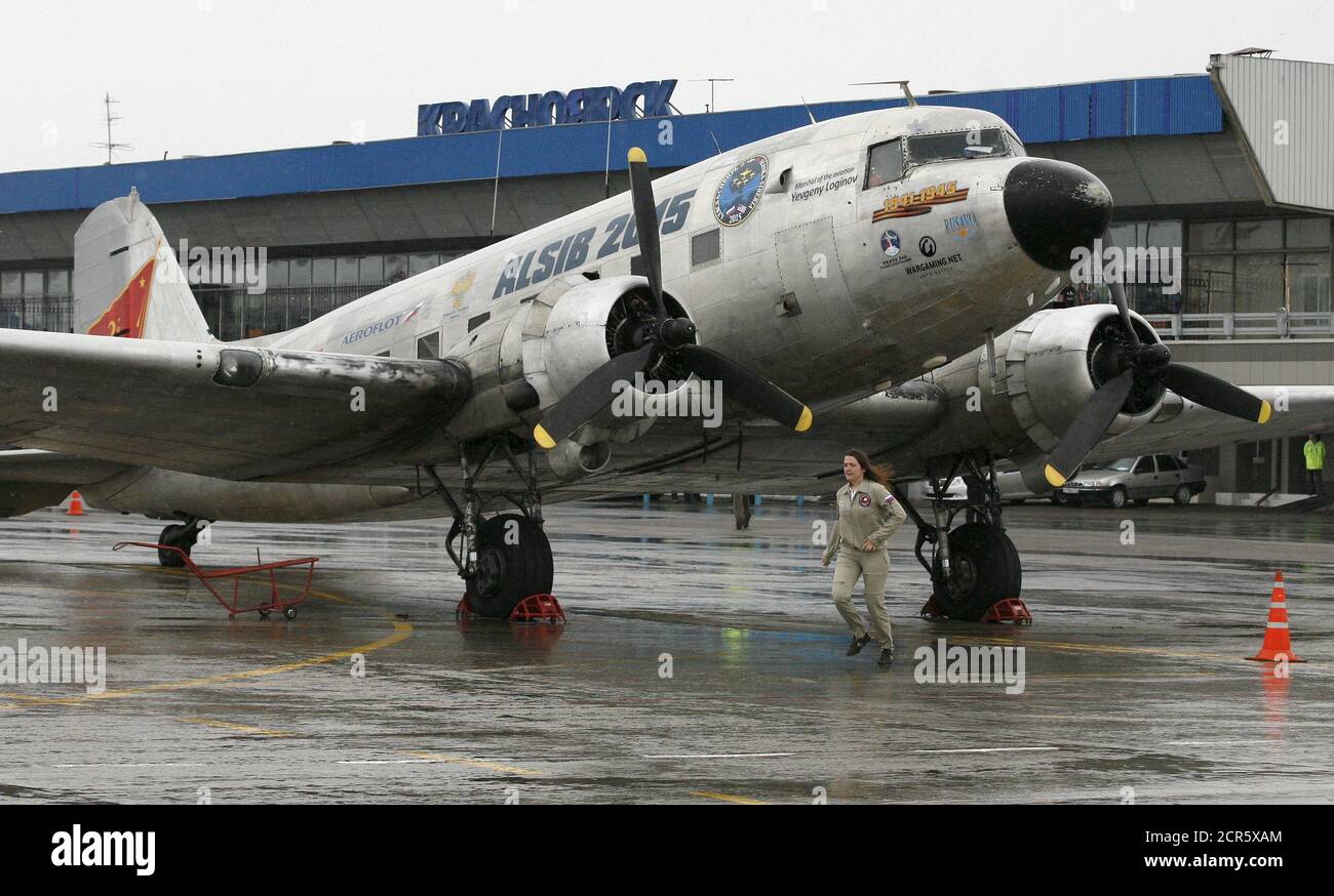 Dakota war planes hi-res stock photography and images - Alamy