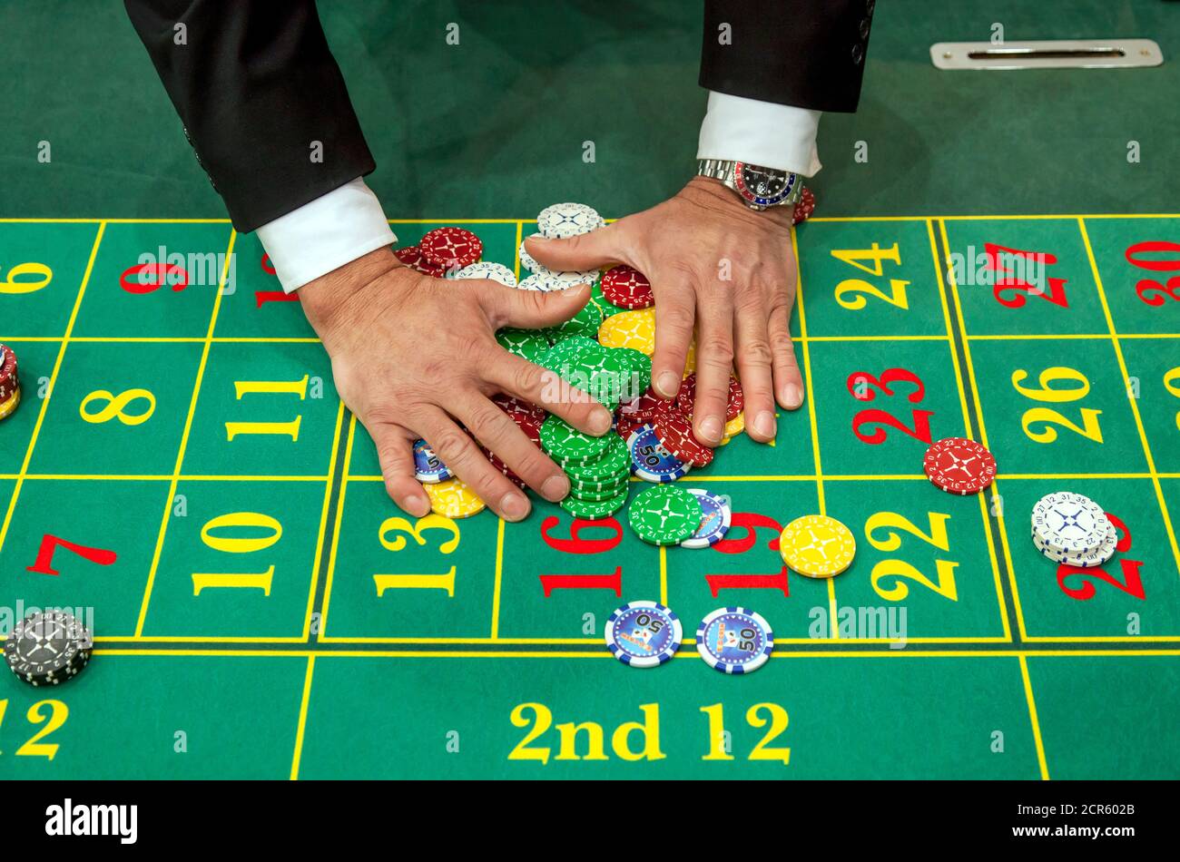 Game vending machines hi-res stock photography and images - Alamy