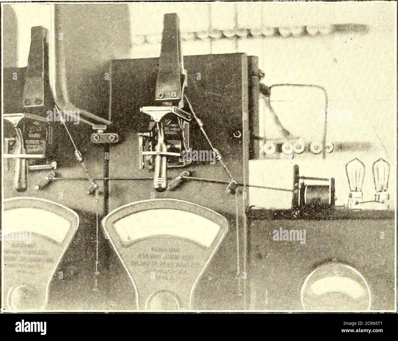 . Electric railway journal . e line. The accompanying illustrations ...