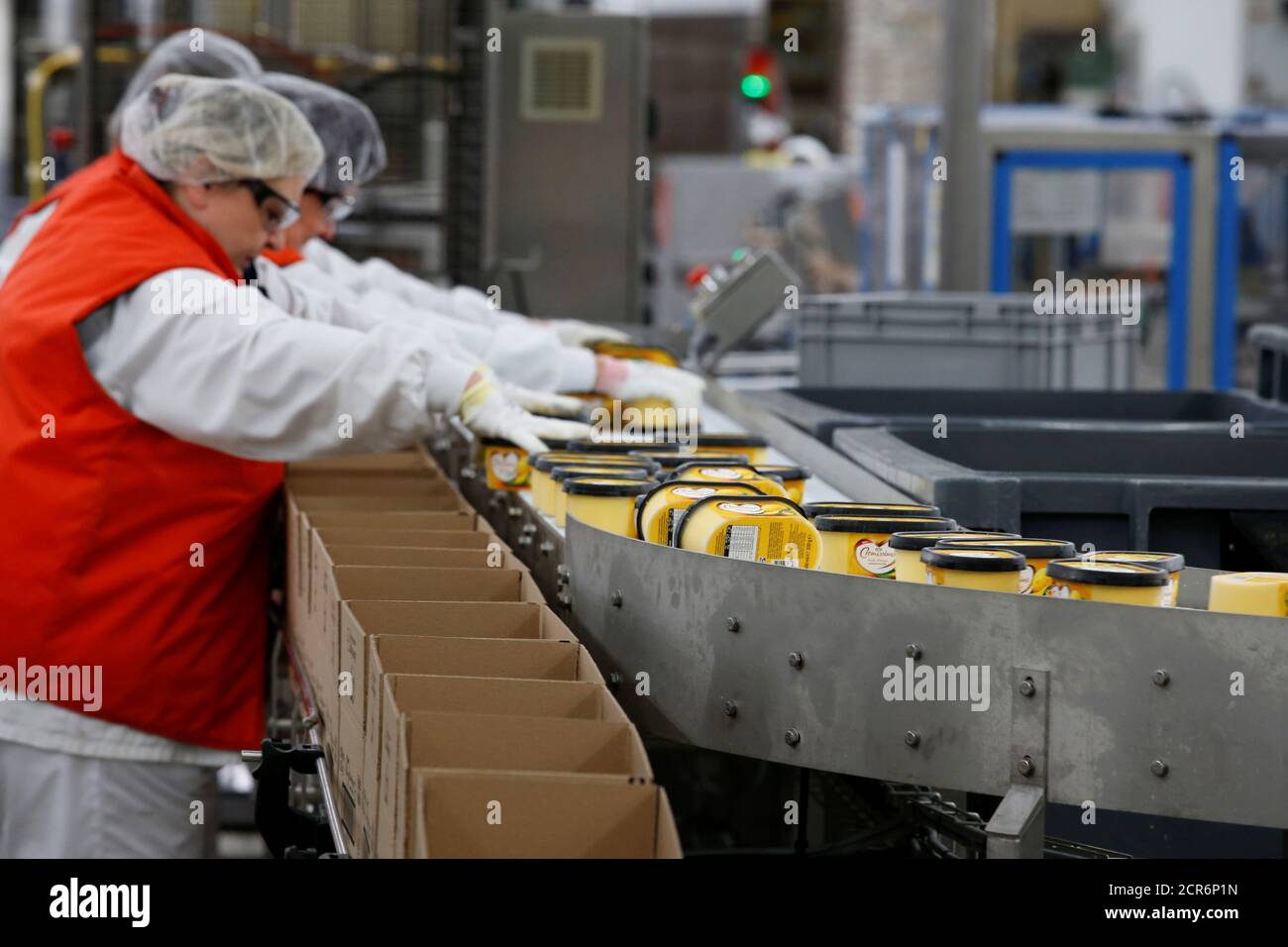 Carte dor ice cream hi-res stock photography and images - Alamy