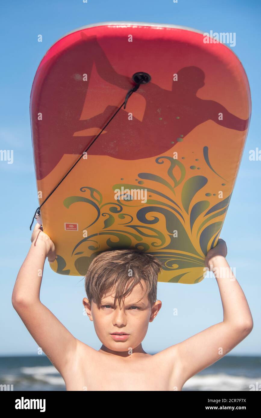 Bodyboard hi-res stock photography and images - Alamy