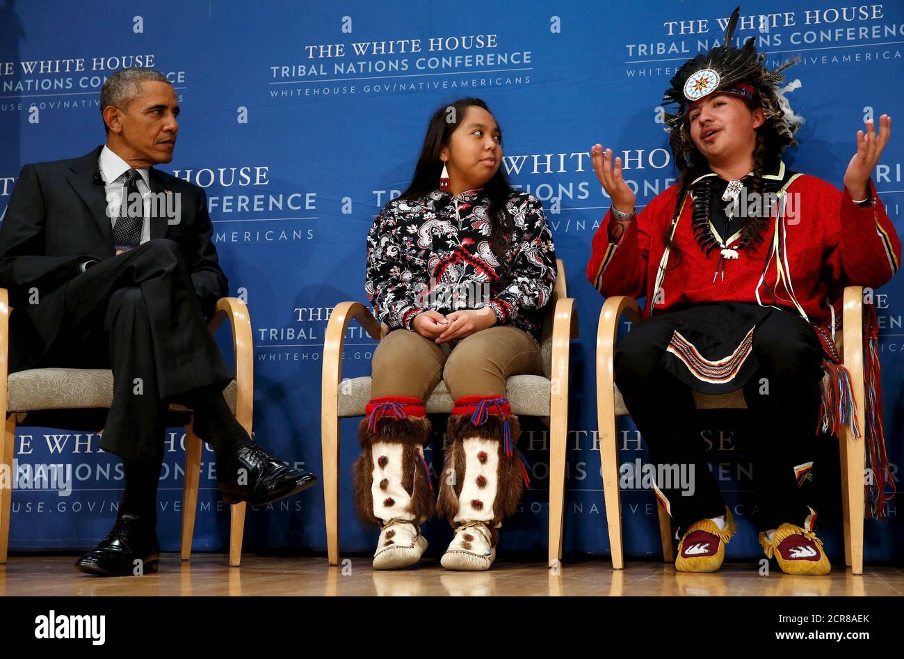 Mohawk indian tribe hi-res stock photography and images - Alamy