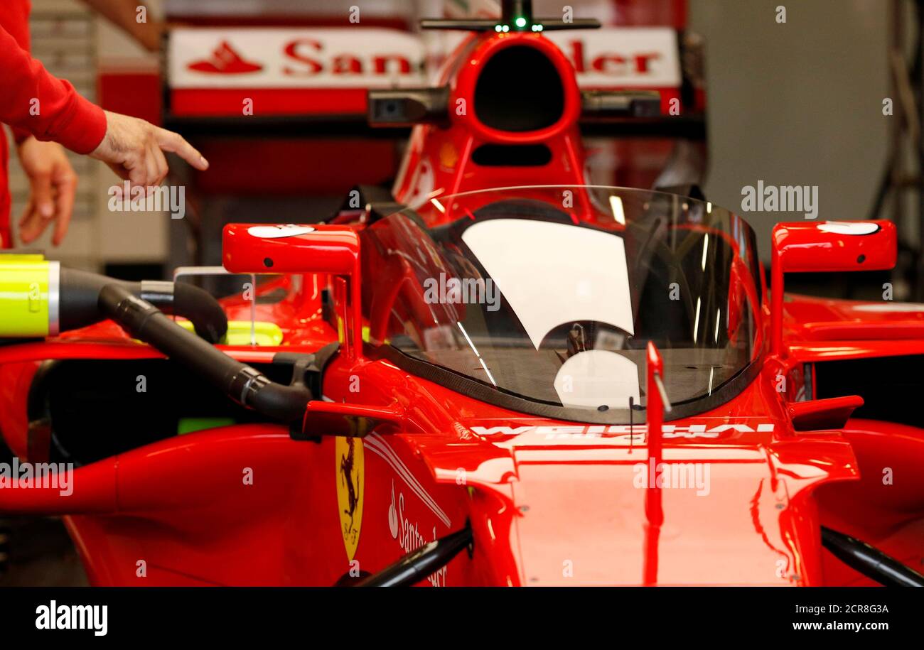 F1 car cockpit view hi-res stock photography and images - Alamy