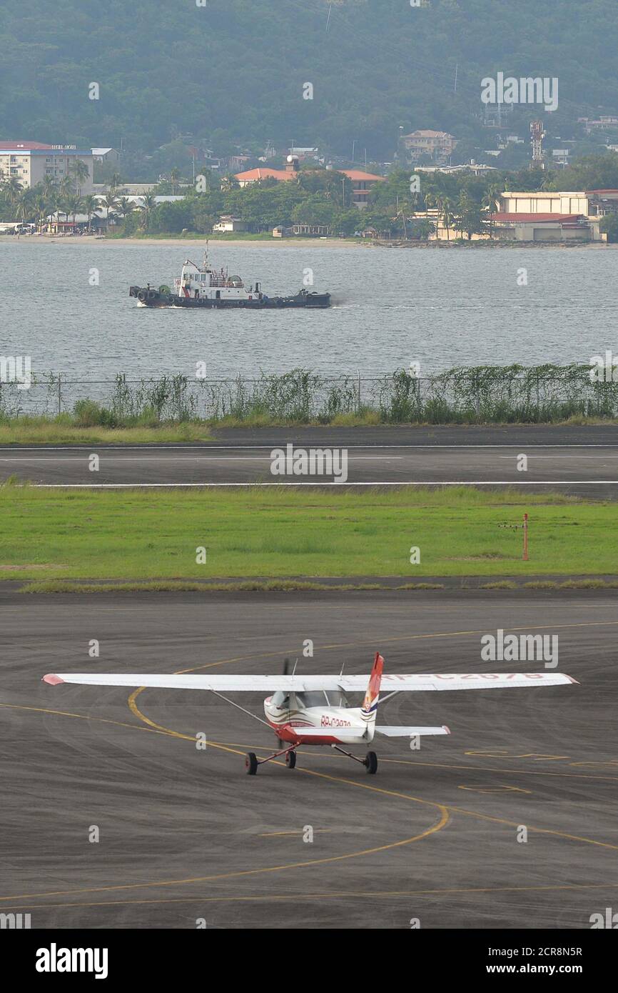 Subic bay naval base hi-res stock photography and images - Alamy