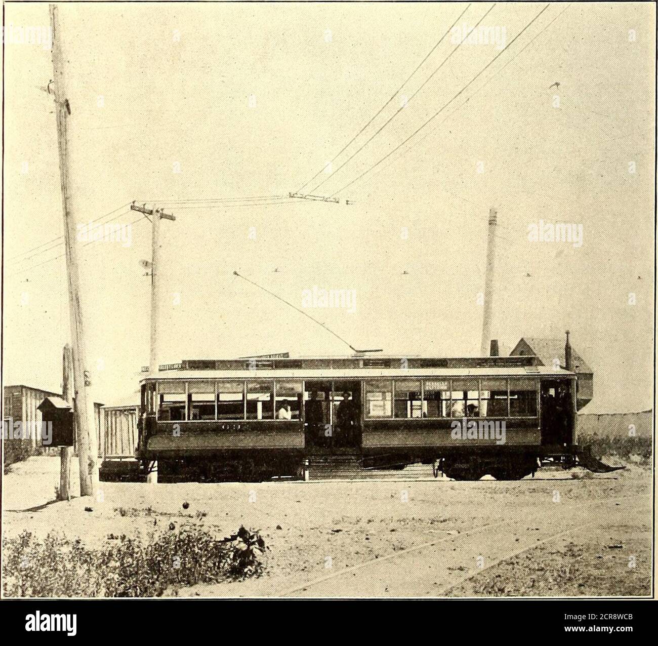 Fuses used in cars hi-res stock photography and images - Alamy