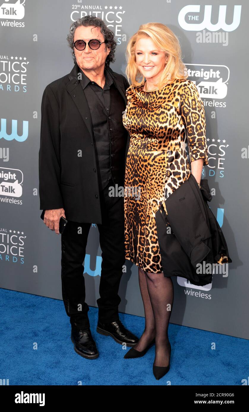 Ian mcshane and gwen humble hi-res stock photography and images - Alamy