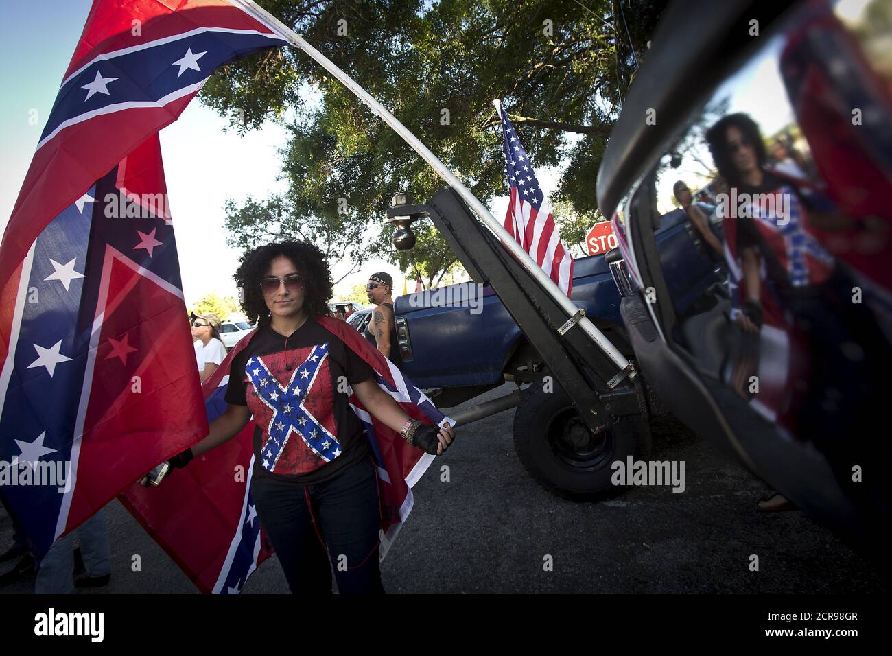 Confederate flag truck hi-res stock photography and images - Alamy